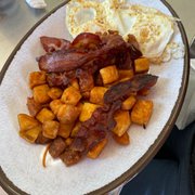 101 CAFE - 244 Photos & 344 Reviews - American (Traditional) - 631 S ...