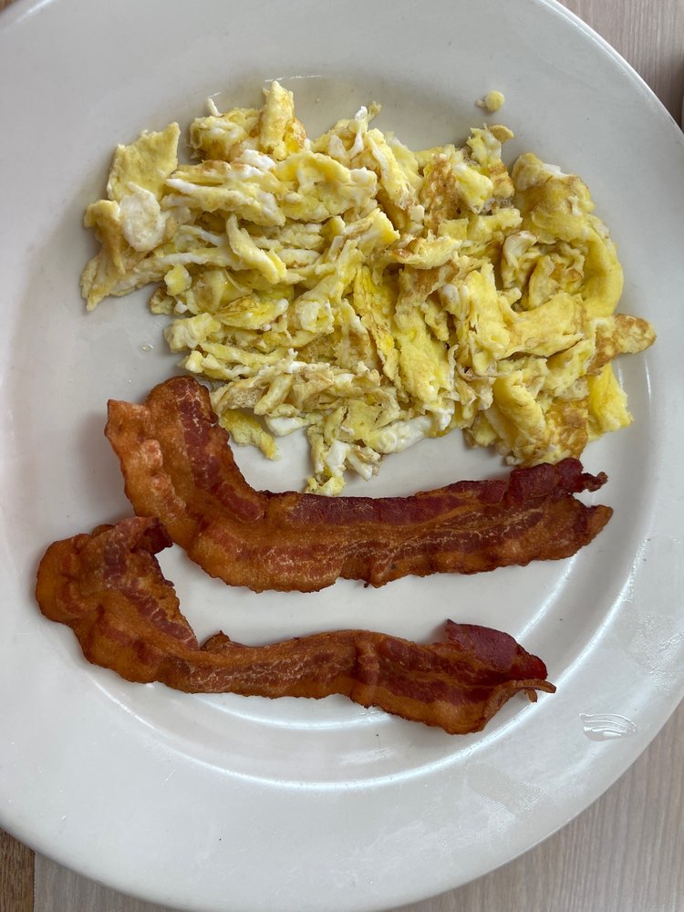 AZUCAR RESTAURANT & BAKERY - Updated July 2024 - 120 Photos & 129 ...