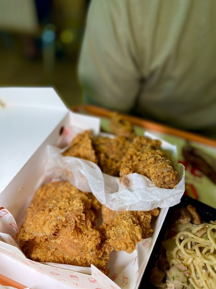 CHICK ROCKS - Updated August 2025 - 173 Photos & 40 Reviews - 136-20 ...