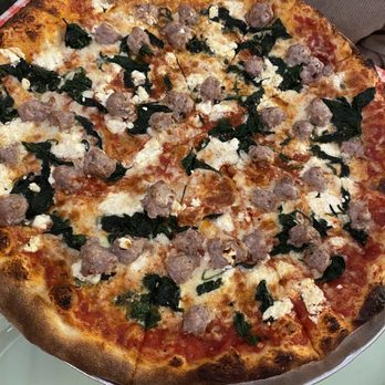 PIZZERIA RUBY - Updated September 2024 - 210 Photos & 272 Reviews ...