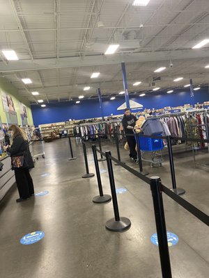 GOODWILL STORE - Updated December 2024 - 35 Reviews - 6110 North ...
