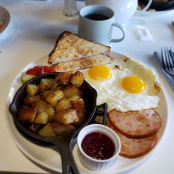 CLARK POINT CAFE - Updated May 2024 - 38 Photos & 19 Reviews - 4 Clark ...