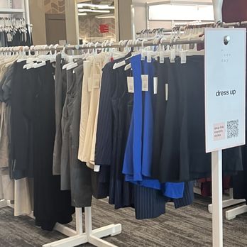 TARGET - Updated November 2025 - 15 Reviews - 900 S Grand Blvd, St ...