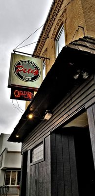 PETE’S GARAGE BAR | 167 Photos & 228 Reviews | 1514 Oregon St, Oshkosh ...