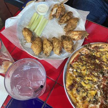 BLUE MOON PIZZA - Updated October 2025 - 228 Photos & 368 Reviews ...