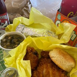 GOLDEN BIRD CHICKEN - Updated August 2024 - 146 Photos & 200 Reviews ...