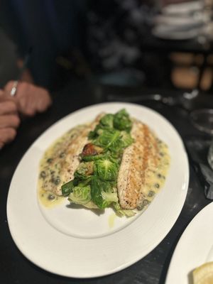 ENTOURAGE - 87 Photos & 37 Reviews - 796 Illinois Rte 59, Naperville ...