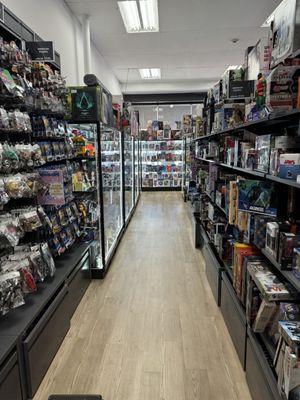 BOOKOFF - RIVERSIDE - Updated April 2025 - 93 Photos & 37 Reviews ...