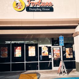 FORTUNE DUMPLING HOUSE - Updated December 2025 - 265 Photos & 71 ...