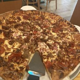 FAULL INN - Updated December 2025 - 29 Photos & 90 Reviews - 2670 ...