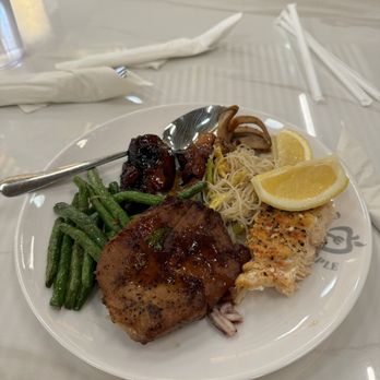 GOLDEN APPLE BUFFET - Updated August 2025 - 152 Photos & 75 Reviews ...