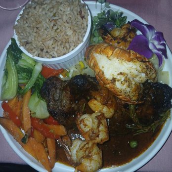 CODE RED RESTAURANT & LOUNGE - Updated July 2025 - 137 Photos & 119 ...