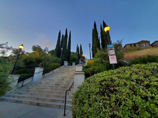 COMMUNICATIONS HILL GRAND STAIRCASE - Updated October 2025 - 172 Photos ...