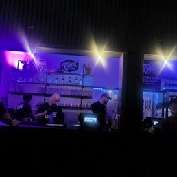 TEJAS BREWERY - Updated May 2025 - 104 Photos & 42 Reviews - 2101 ...