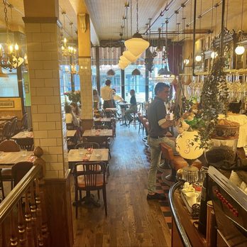 CAFÉ MIRACOLO - Updated December 2025 - 31 Photos - 3891 Boulevard ...