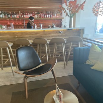 GINDI THAI - Updated July 2024 - 496 Photos & 666 Reviews - 4017 W ...