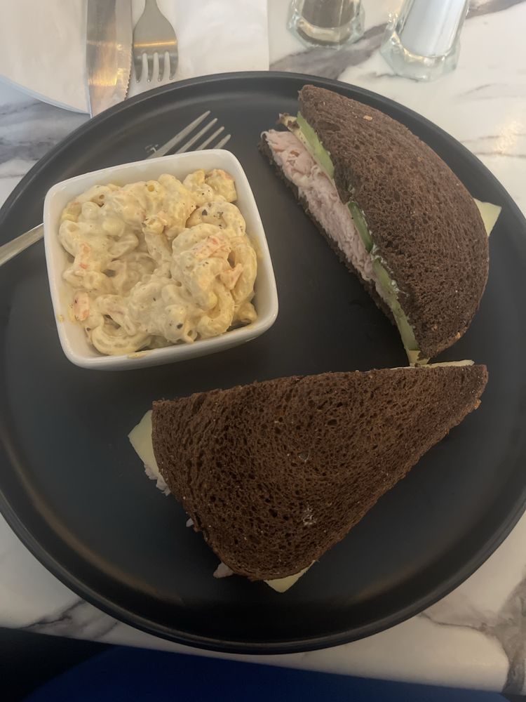 MIMI’S MARKET & ROYAL CAFE - Updated May 2025 - 15 Photos - 305 S Main ...