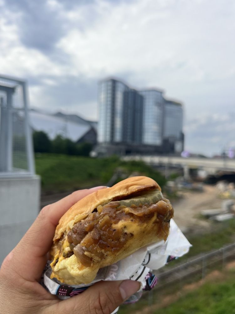MIDNYT BURGER ATLANTA - Updated July 2025 - 14 Photos & 10 Reviews ...