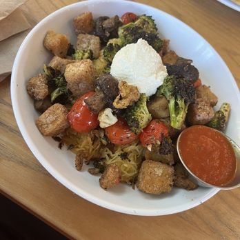 CALI - TAMPA PALMS - Updated May 2024 - 701 Photos & 752 Reviews ...