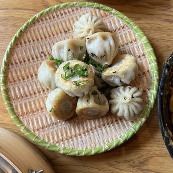 DUMPLING WORLD - Updated April 2025 - 391 Photos & 169 Reviews - 4616 ...