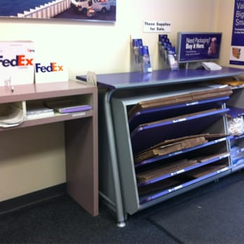 FEDEX SHIP CENTER - Updated December 2025 - 11 Reviews - 7150 Paddock ...
