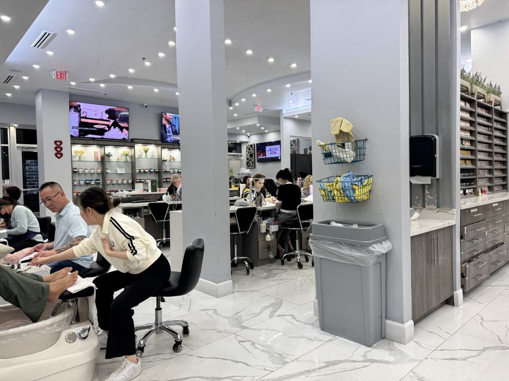 GREENFIELD NAILS & SPA - GILBERT - Updated May 2025 - 571 Photos & 760 ...