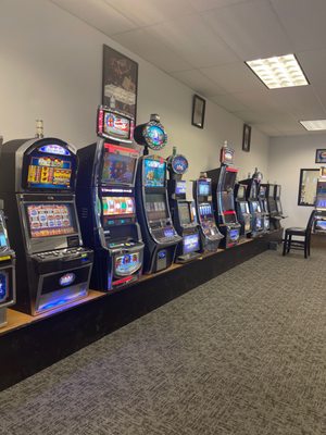SLOT MACHINE STORE - Updated February 2025 - 15 Photos & 17 Reviews ...
