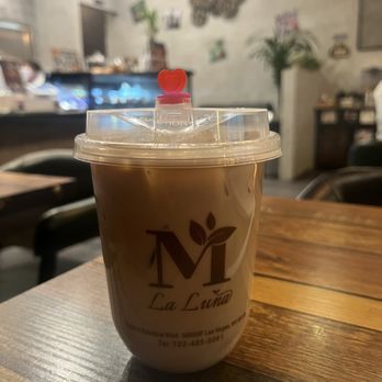 LA LUNA TEA AND DESSERT BAR - Updated July 2024 - 653 Photos & 193 ...