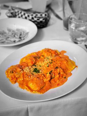 CHOUCHOU FRENCH BISTRO - Updated October 2025 - 318 Photos & 132 ...