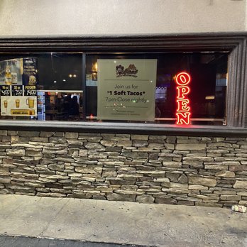 MR. GIANT - 294 Photos & 535 Reviews - 12831 Whittier Blvd, Whittier ...