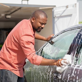 Best car detailing near me store