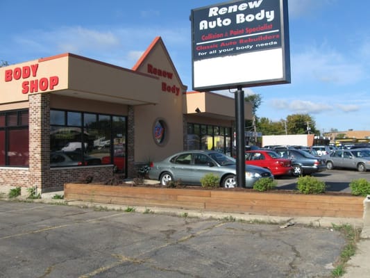 RENEW AUTO BODY - Updated October 2025 - 14 Reviews - 390 Western Ave ...
