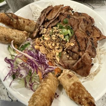 PHO 37 - Updated October 2025 - 454 Photos & 163 Reviews - 1008-8300 ...