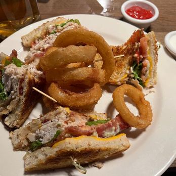 THE TAVERN GRILL SIOUX FALLS - Updated December 2025 - 21 Photos & 19 ...