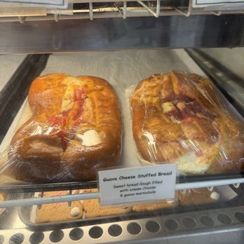 MORENO BAKERY - Updated December 2025 - 919 Photos & 821 Reviews - 737 ...