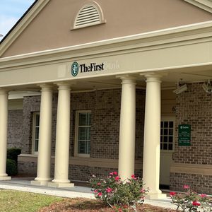 FIRST CHATHAM BANK - Updated October 2025 - 111 Barnard St, Savannah ...