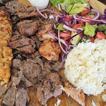 SARA’S KEBAB HOUSE - Updated March 2025 - 238 Photos & 105 Reviews ...