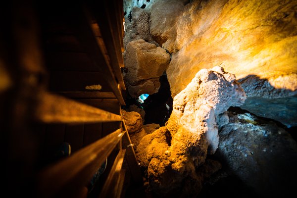 BLACK CHASM CAVERN - 508 Photos & 176 Reviews - Tours - 15701 Volcano ...
