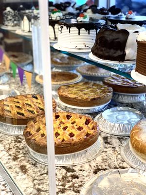 ZEPPIERI & SONS BAKERY - Updated October 2024 - 93 Photos & 132 Reviews ...