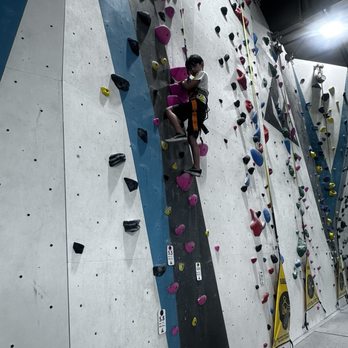 ALPINE CLIMBING ADVENTURE FITNESS - Updated December 2025 - 237 Photos ...