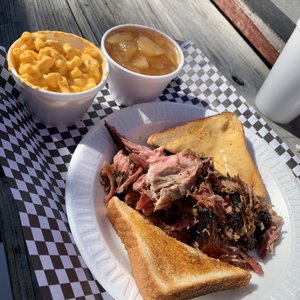 MIKE’S TRACKSIDE BBQ - 106 Photos & 204 Reviews - 3950 E 1st St, Blue ...