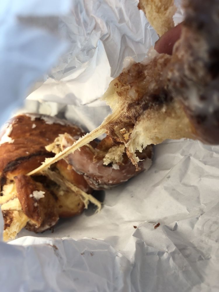 SUNNY DONUTS - 57 Photos & 124 Reviews - 4199 Spring St, La Mesa ...