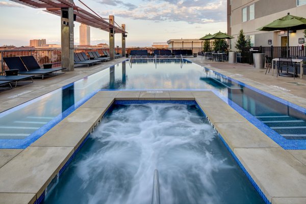 THE CALLAWAY HOUSE AUSTIN - Updated February 2025 - 38 Photos & 38 ...