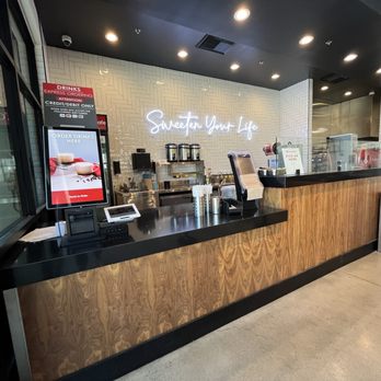 85°C BAKERY CAFE-SIMI VALLEY - Updated June 2025 - 165 Photos & 112 ...