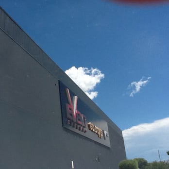 EVENT CINEMAS - INNALOO - Updated December 2025 - 75 Photos & 76 ...