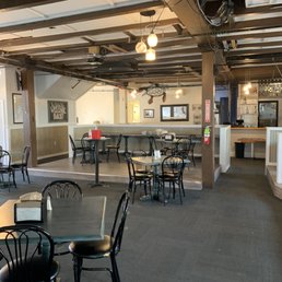 THE PORTHOLE RESTAURANT & PUB - Updated April 2025 - 983 Photos & 774 ...