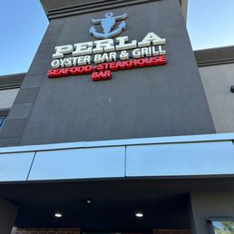 PERLA OYSTER BAR AND GRILL - Updated October 2025 - 89 Photos & 31 ...