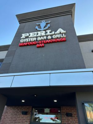 PERLA OYSTER BAR AND GRILL - Updated January 2026 - 106 Photos & 33 ...