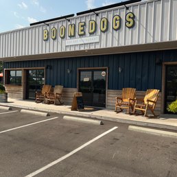 BOONEDOGS - Updated December 2025 - 258 Photos & 131 Reviews - 5902 Old ...