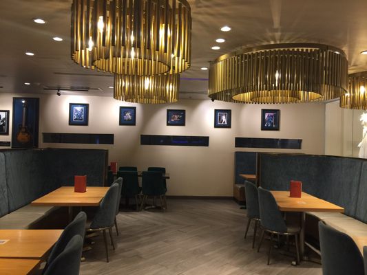 HARD ROCK CAFÉ - Updated January 2026 - 18 Photos & 10 Reviews - Carr ...